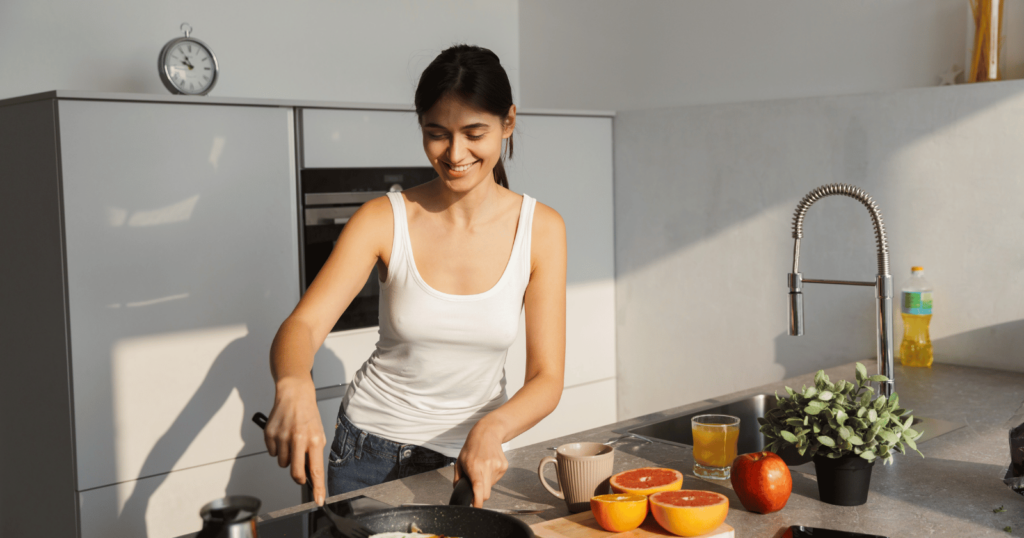 People who stick to the same daily routine usually share these 8 quiet ...
