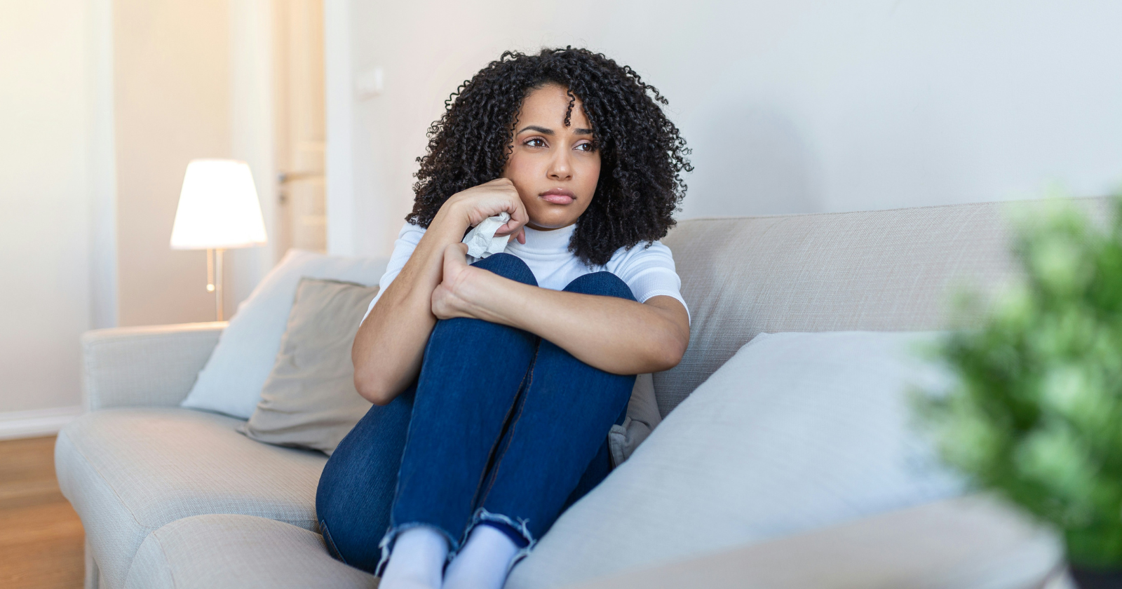 People raised by emotionally distant parents often display these 7 traits