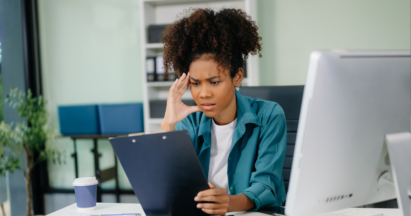 10 overlooked signs you're more attractive than you think, according to ...